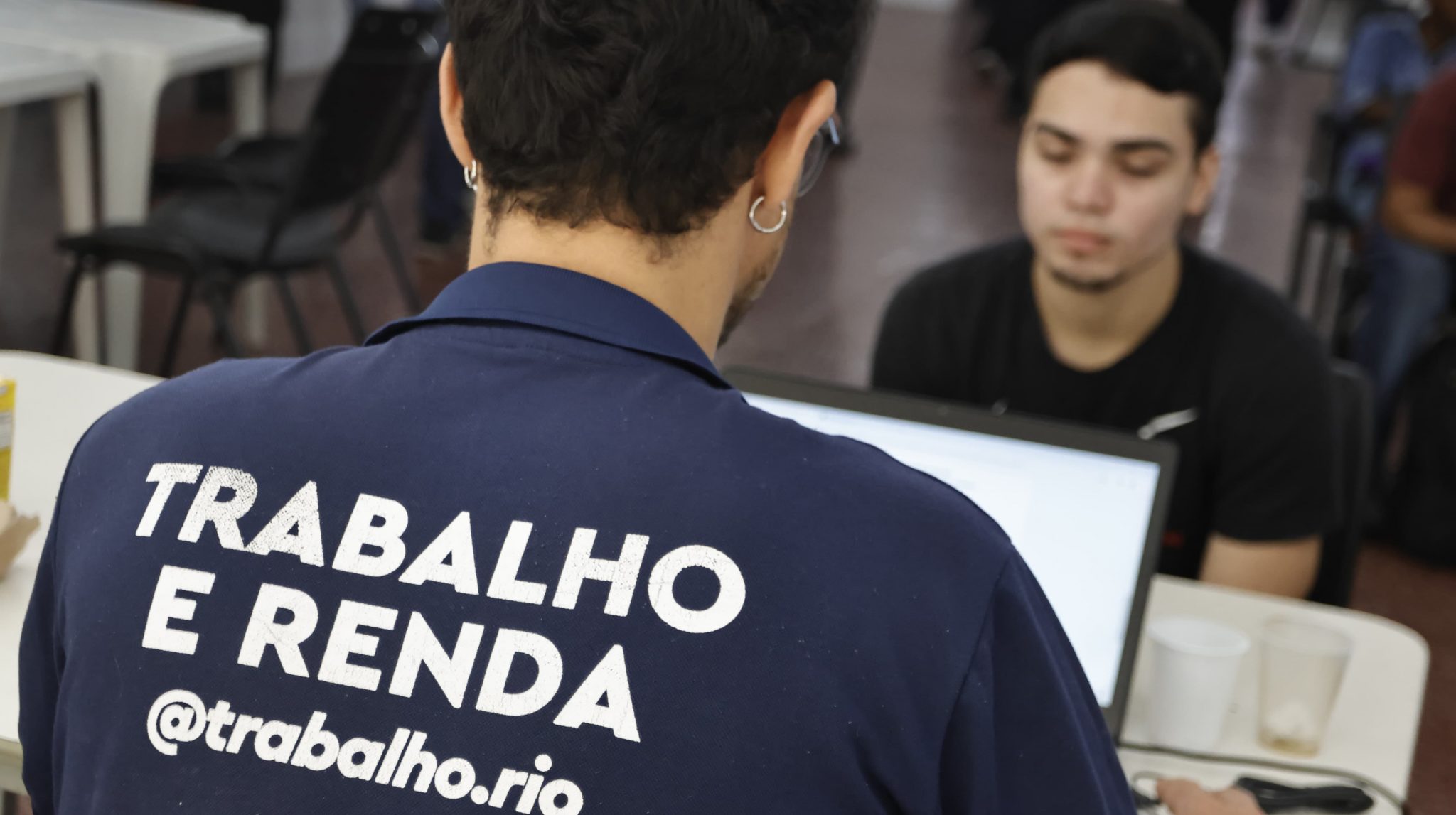 Às vésperas do Dia do Trabalhador, Rio está com mais de mil vagas de ...